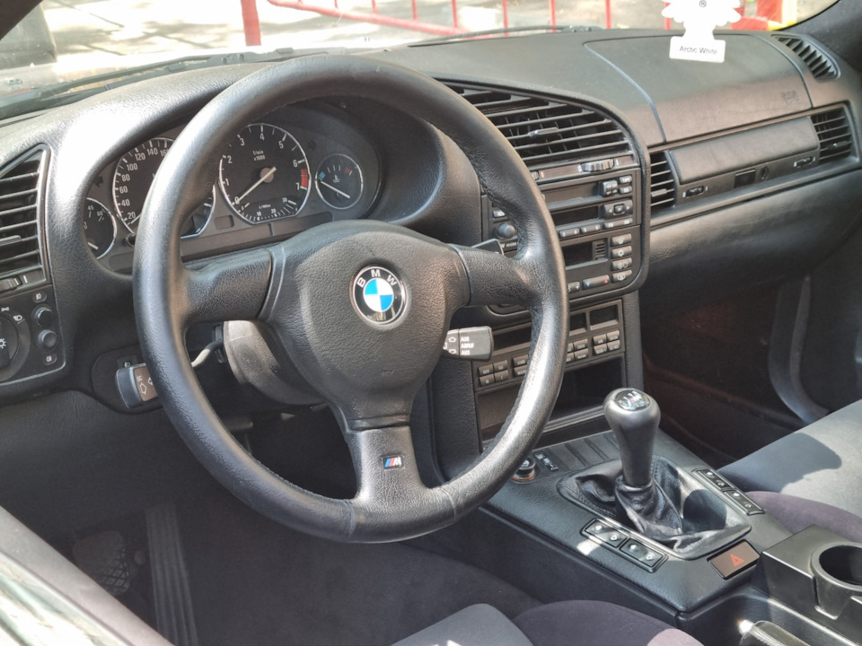 #67. Руль M-tech 2. — BMW 3 series Coupe (E36), 2,8 л, 1996 года ...