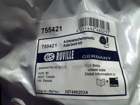 357498203A КОМПЛЕКТ ПЫЛЬНИКА ШРУСА НАРУЖНЫЙ / AUDI 80, VW PASSAT 1.6-2. ...