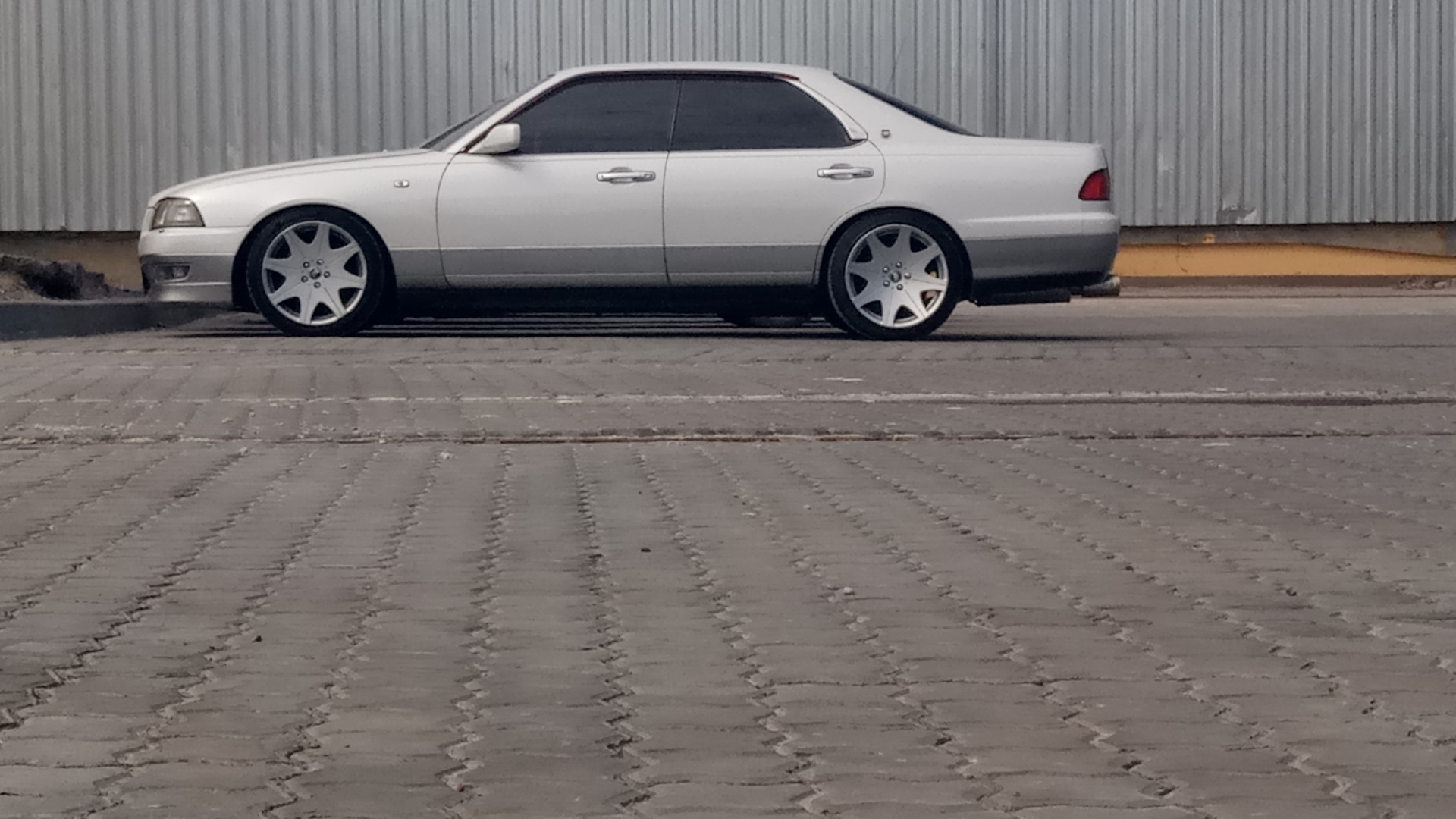 Nissan Leopard (JY33) 4.5 бензиновый 1998 | v8 impul на DRIVE2