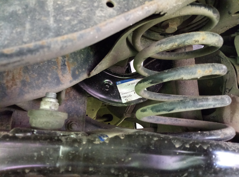 1517403 Рычаг задней подвески верхний / Focus-II 08~ Ford | Запчасти на ...