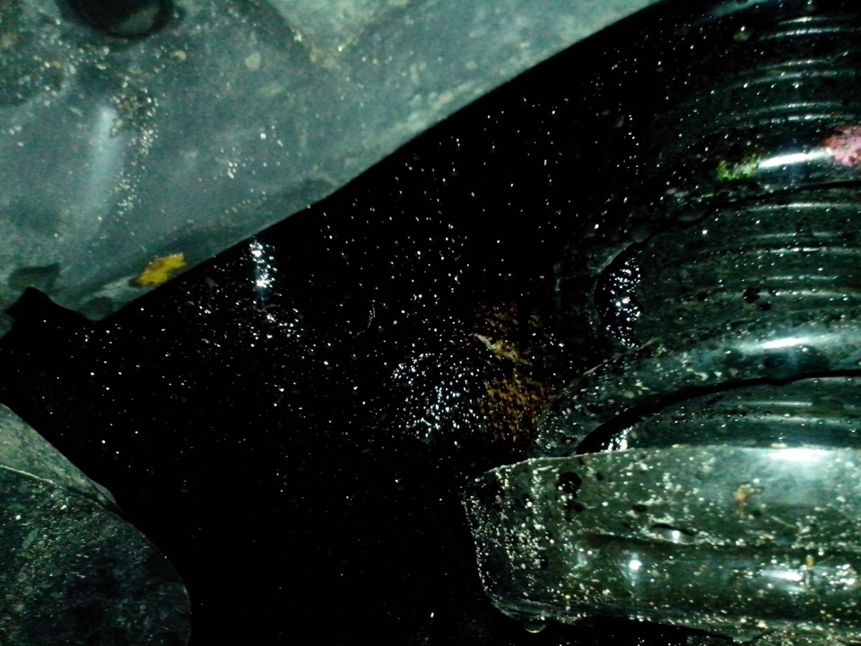Обработка днища антигравий/антикором — Chevrolet Cobalt (2G), 1,5 л ...