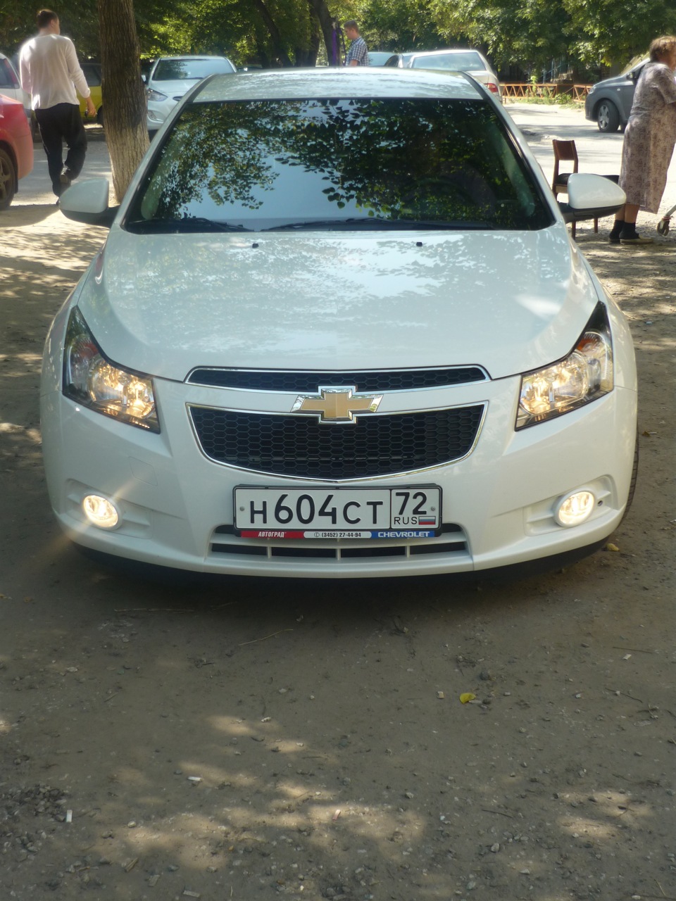 Покрасил накладки на туманки. — Chevrolet Cruze (1G), 1,8 л, 2011 года ...