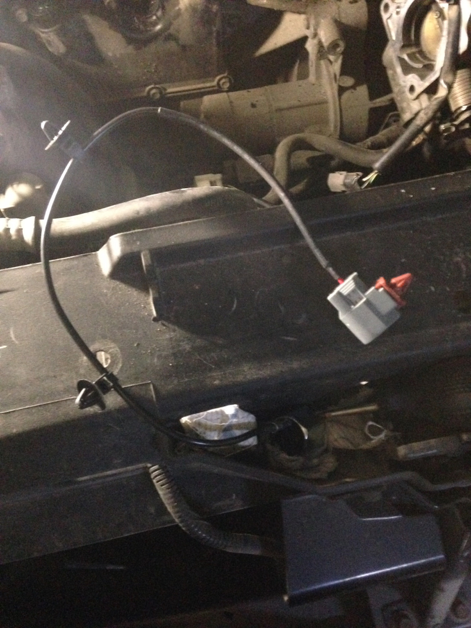 Замена датчика детонации — Mazda 3 (1G) BK, 1,6 л, 2006 года | своими ...