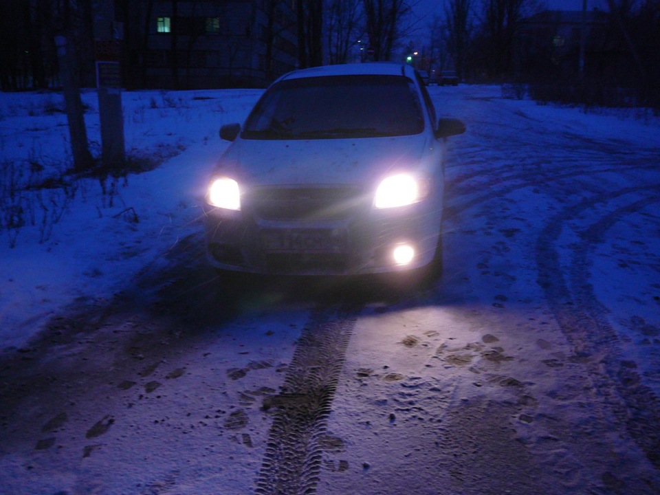 Установка ПТФ — Chevrolet Aveo Sedan (1G), 1,4 л, 2011 года ...