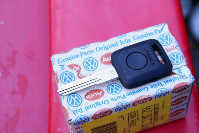 Ключ под оригинал — Audi 100 Avant (C4), 2 л, 1992 года | аксессуары ...