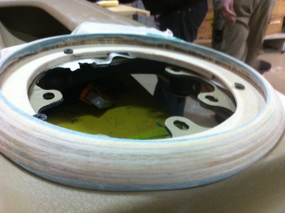 Дверные ручки(болезнь) — Toyota Sprinter Marino, 1,6 л, 1992 года ...