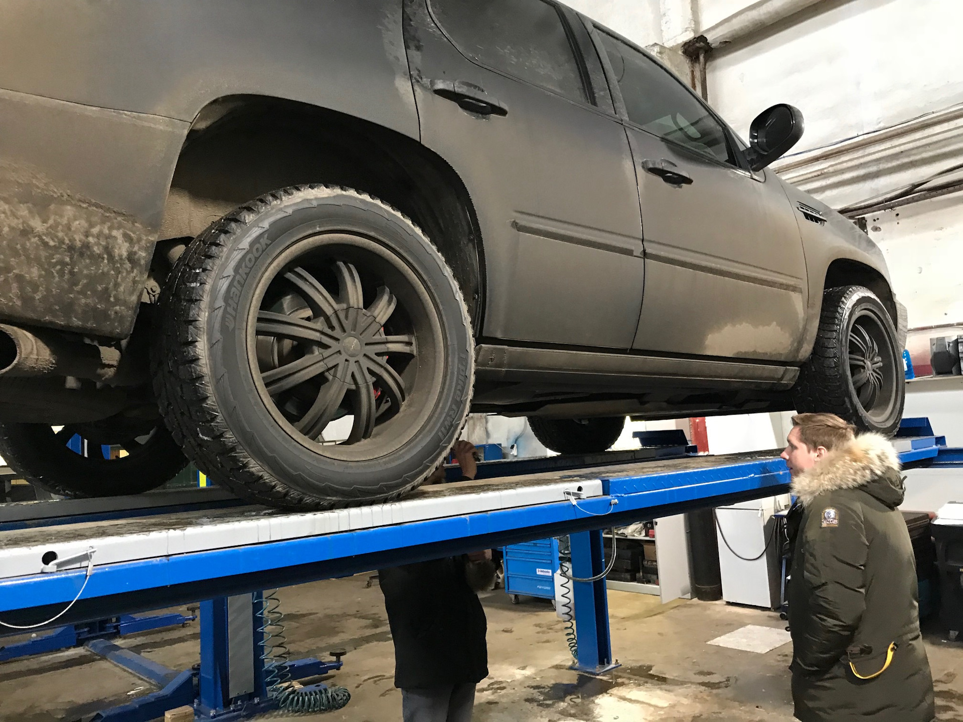 Посетил Speed Shop Moscow — пыльник шруса и масляный фильтр — Cadillac ...