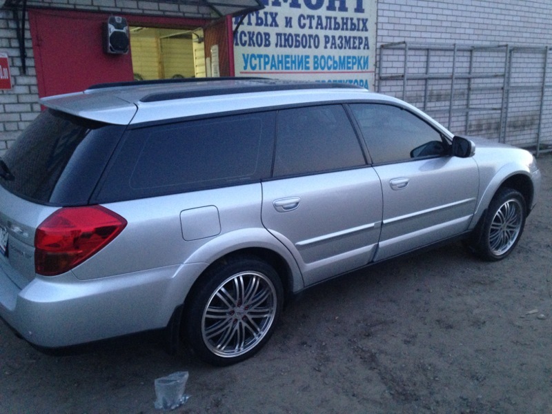Стильненько и с полочкой. — Subaru Outback (BP), 3 л, 2005 года | колёсные диски | DRIVE2