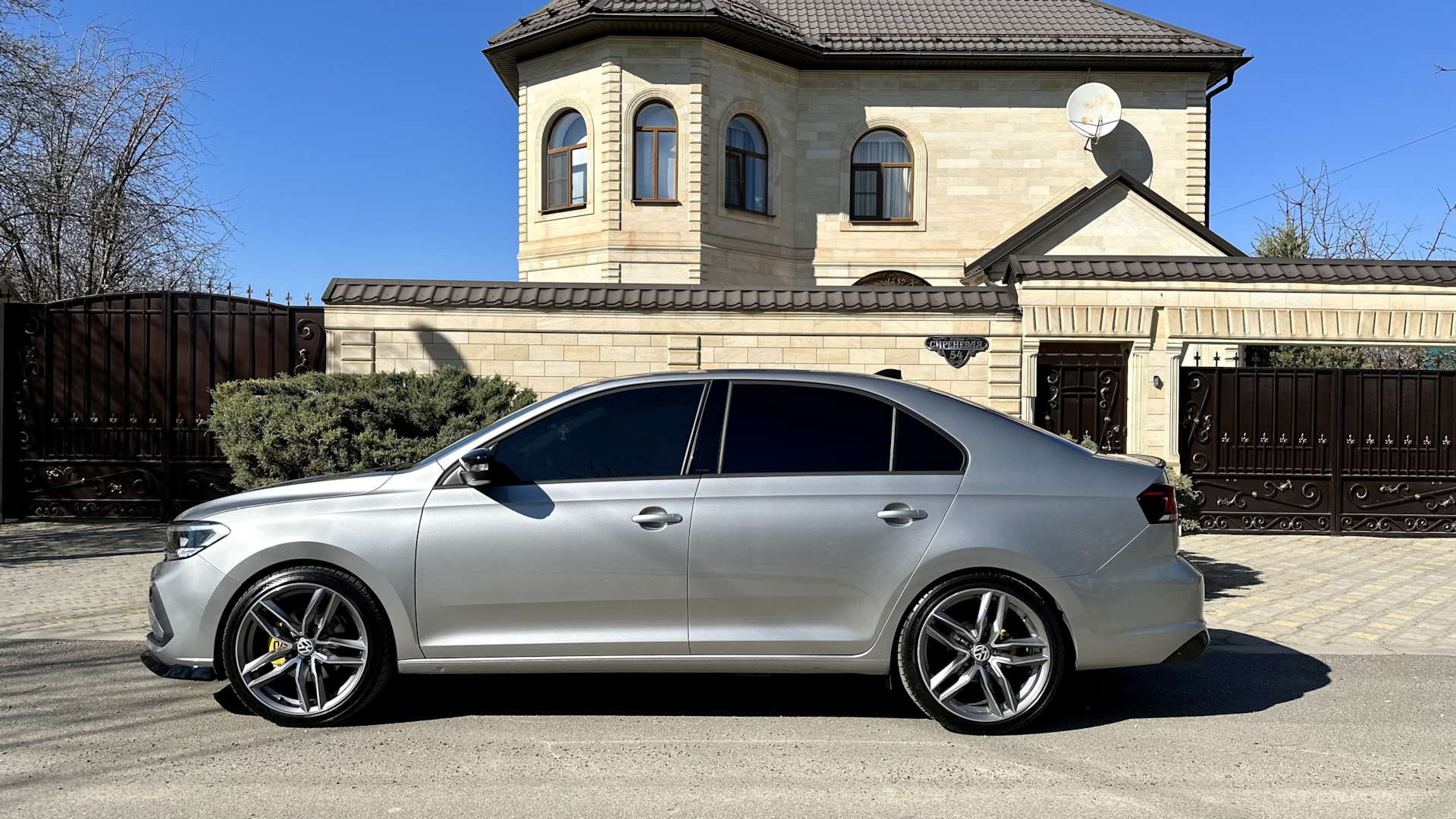 Volkswagen Polo liftback 1.6 бензиновый 2021 | на DRIVE2