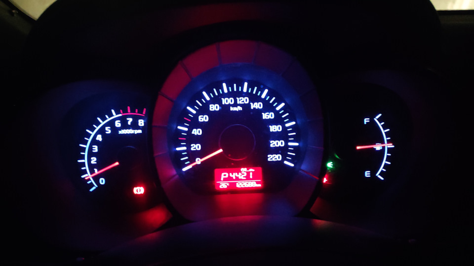 Замена шаровой опоры — KIA Rio (3G), 1,6 л, 2016 года | своими руками ...