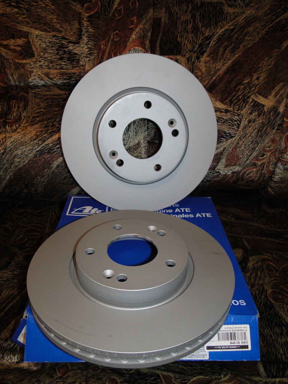 Подготовка к замене тормозных дисков — Hyundai Tiburon (GK), 2 л, 2003 ...