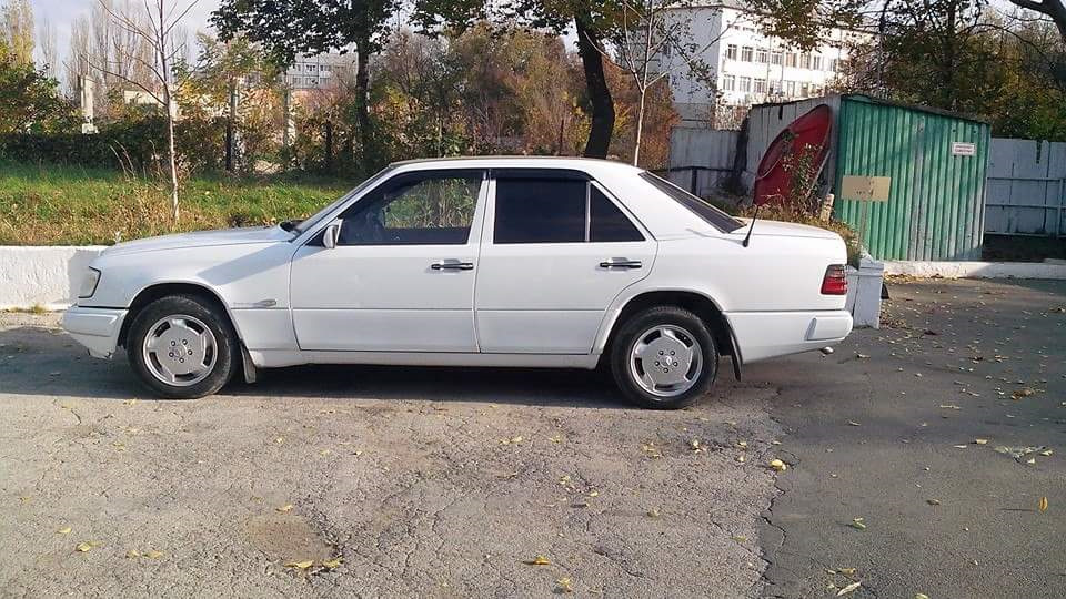 Зуммер от Е34 в W124 — Mercedes-Benz E-class (W124), 2 л, 1992 года ...