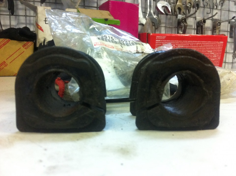 Заменил втулки стабилизатора (передние) — Lexus GS (S190), 3 л, 2006 ...