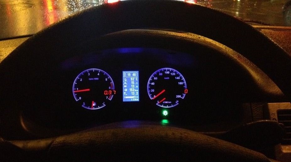 Новая приборная панель приора — Lada Приора хэтчбек, 1,6 л, 2011 года ...