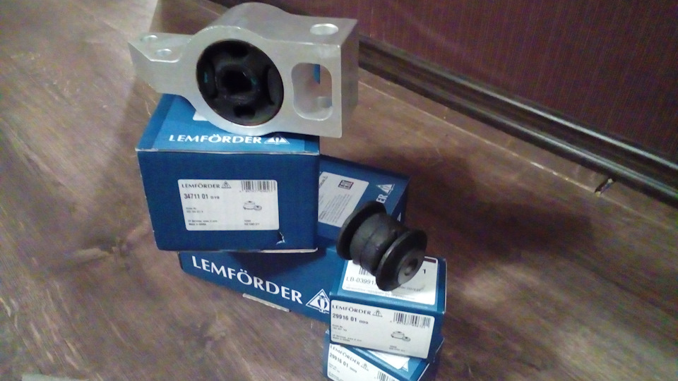 Пришло время менять Сайлентблоки передней подвески нижнего рычага ...