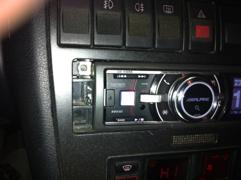 Долой Audi Concert.2 — Audi A4 (B5), 1,8 л, 1998 года | автозвук | DRIVE2