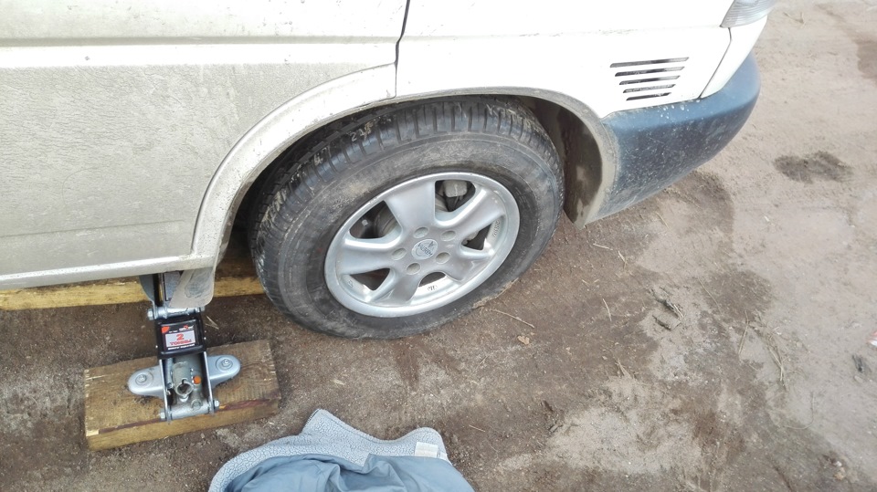 наконец переоделся — Volkswagen Caravelle (T4), 2,5 л, 2002 года ...