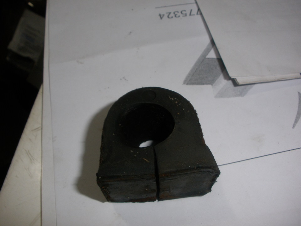 Резинки стабилизатора. — Subaru Forester (SG), 2,5 л, 2006 года ...