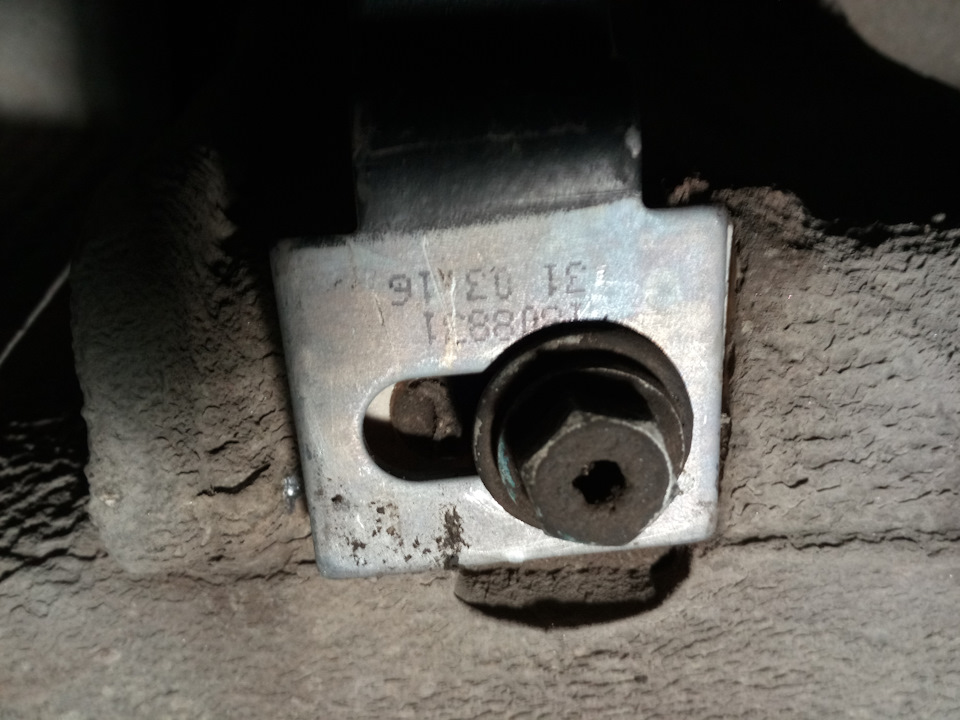 ТО+кардан и опора двагателя — Renault Duster (1G), 1,6 л, 2012 года ...