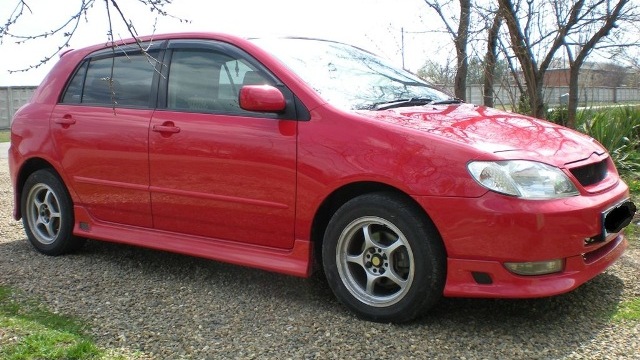 Toyota Corolla RunX 1.5 бензиновый 2002 | RED & RAYS на DRIVE2