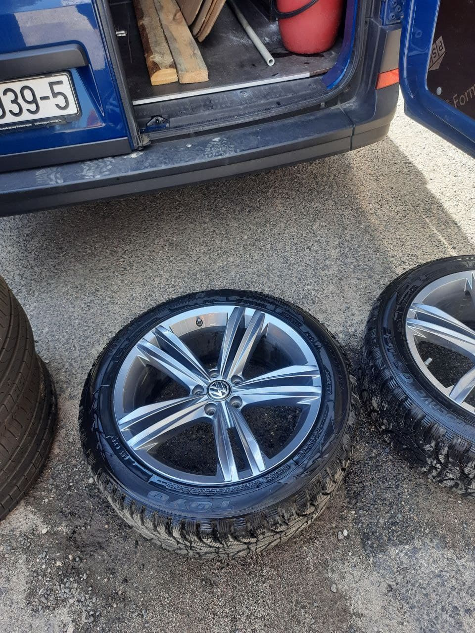 Sebring (5NA601025E Z49) в размере R19 (8.5J ET38 5/112) — Volkswagen ...