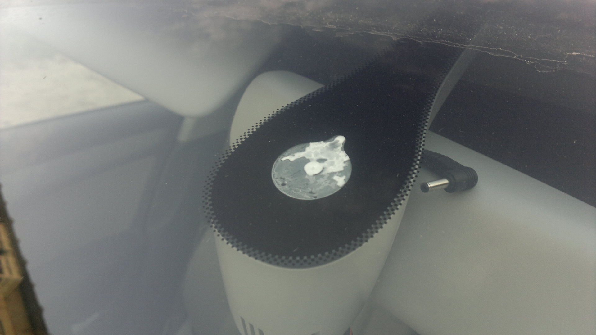 Прокладка под датчик дождя и света — Audi A4 (B8), 1,8 л, 2011 года ...