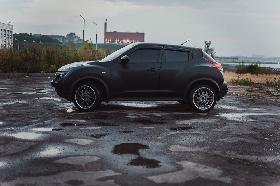 Поменяла диски)) — Nissan Juke (1G), 1,6 л, 2012 года | тюнинг | DRIVE2