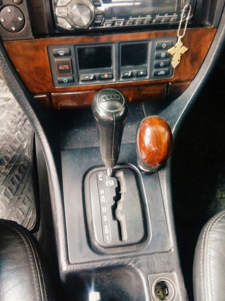 Заменил ручку Акпп на оригинальную — Audi A6 (C4), 2,8 л, 1995 года ...