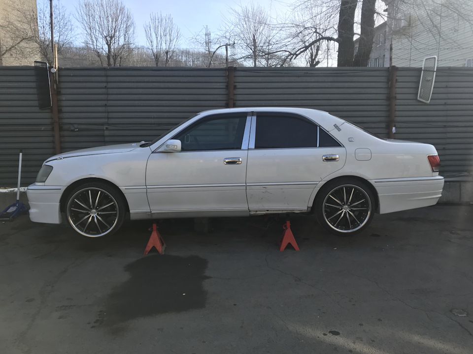 Toyota Crown JZS175 Athlete G, в наличии во Владивостоке — Crown_Razbor ...