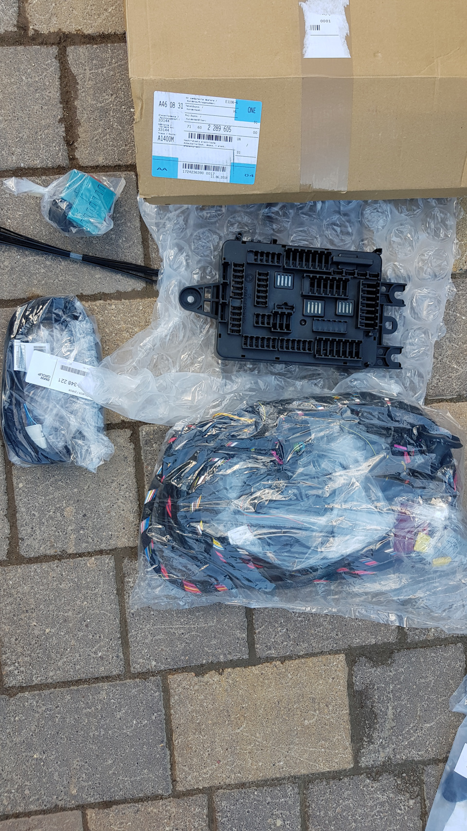 Помогите достать мануал (установочные инструкции) из BMW ASAP на F30-33 ...