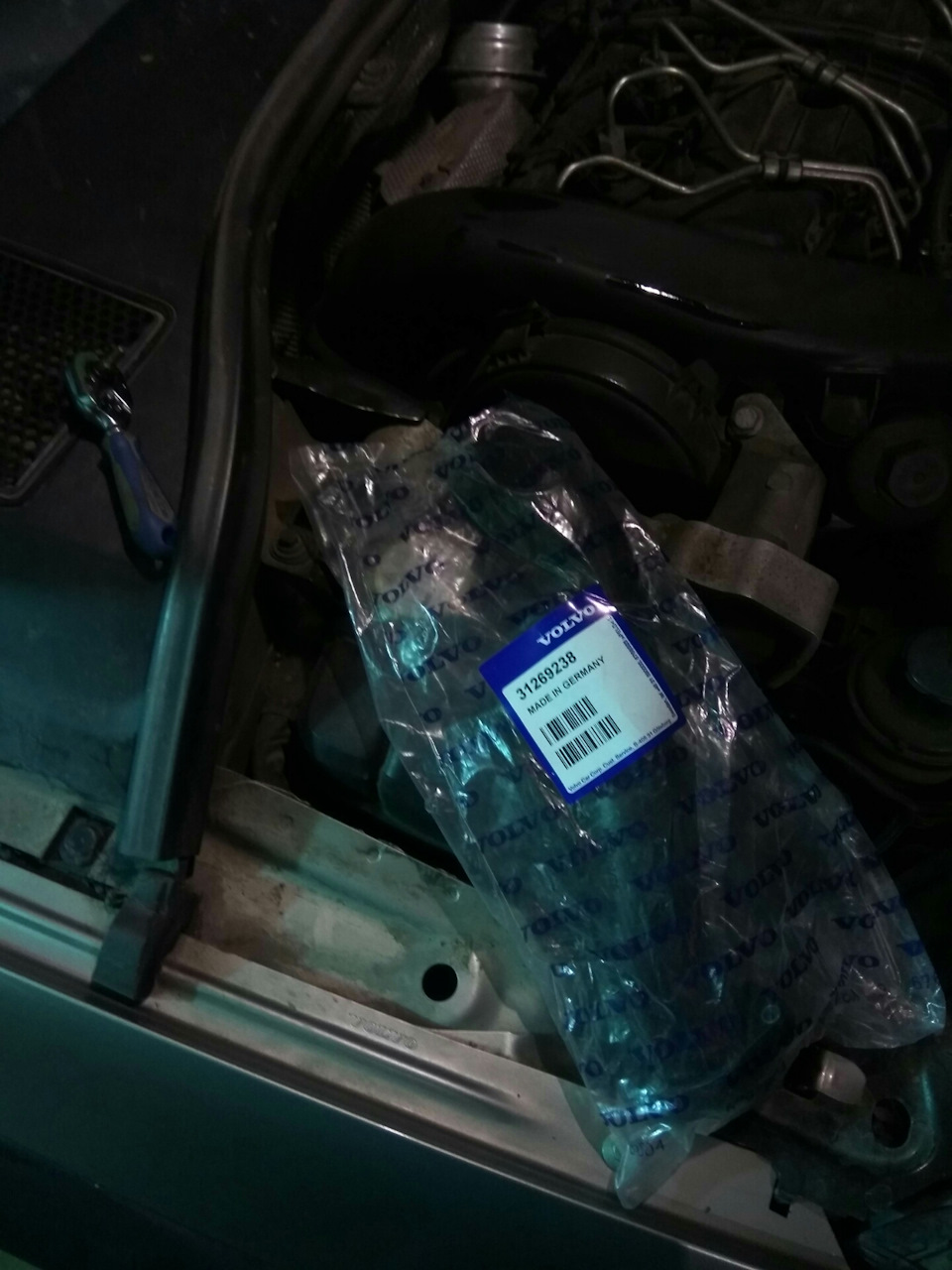 31269238 Патрубок турбины Volvo | Запчасти на DRIVE2