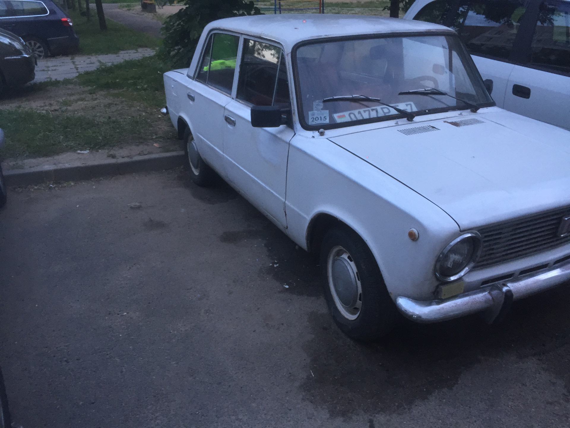 Второй день, удаления ржавчины, подкраска, полная химчистка ))) — Lada 2101, 1,1 л, 1973 года ...
