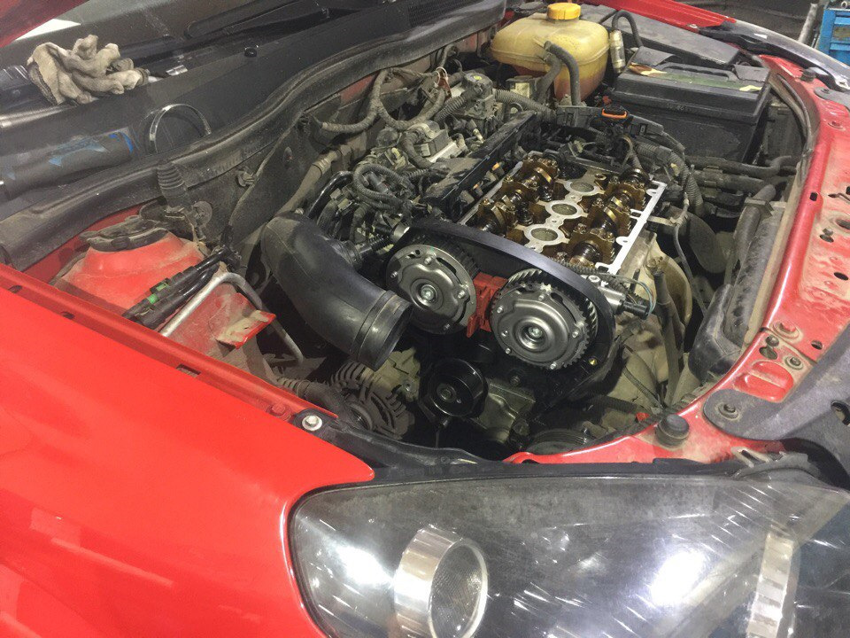 Шестерни распредвалов — Opel Astra H GTC, 1,8 л, 2009 года | плановое ...