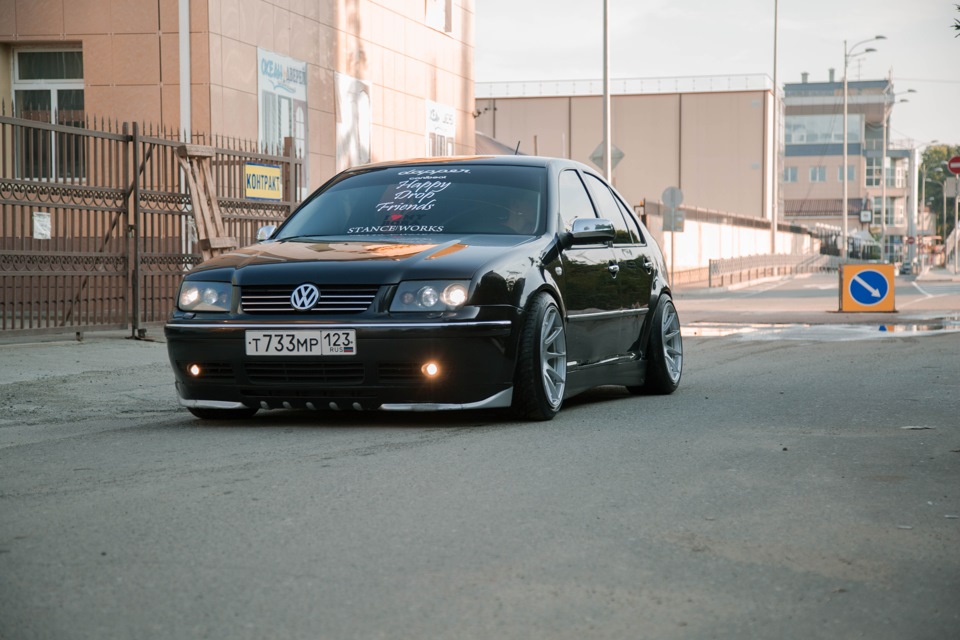 VW Bora 4-motion 2.3 — DRIVE2