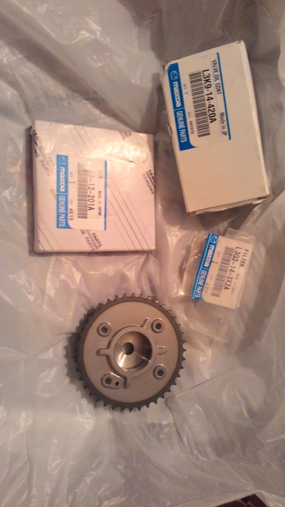 L3K914420A КЛАПАН ИЗМЕНЕНИЯ ФАЗ ГРМ CX-7 (06-.), MAZDA3 (06-.), MAZDA5 ...