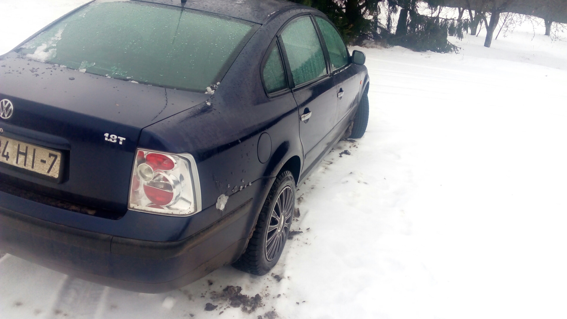 Грязь на дорогах не радует — Volkswagen Passat B5, 1,8 л, 1997 года ...