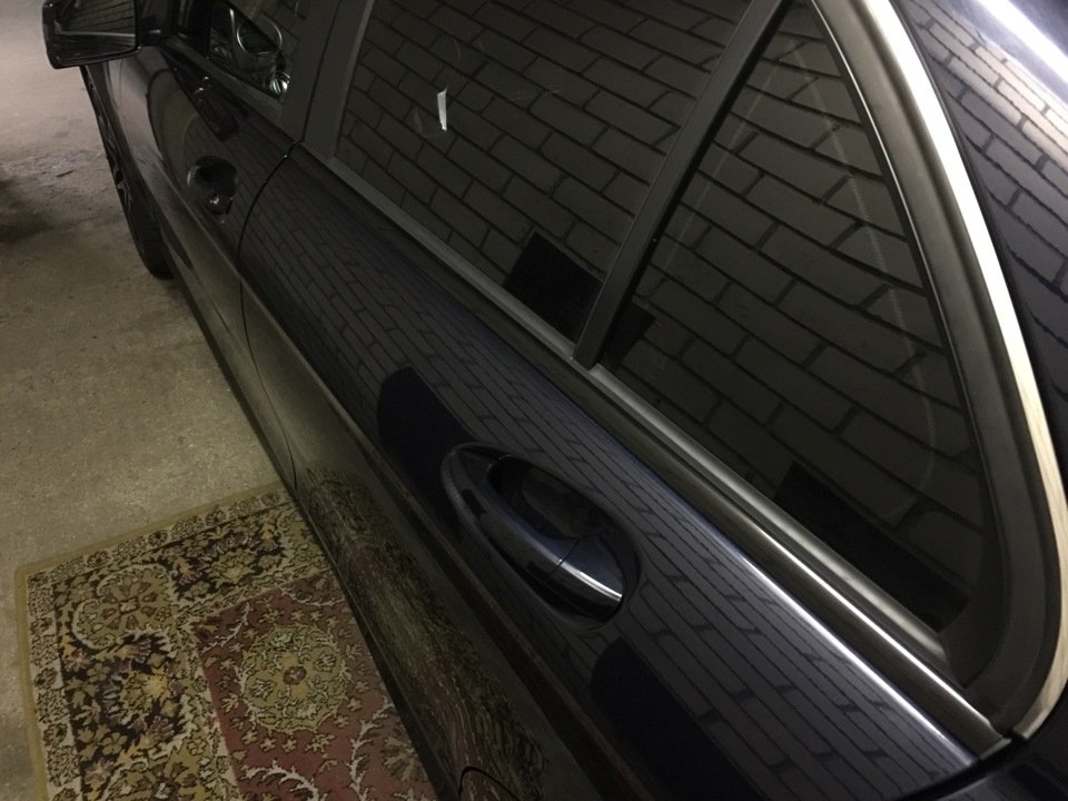 Замена оконных молдингов — Mercedes-Benz C-Class (W204), 1,6 л, 2013 ...