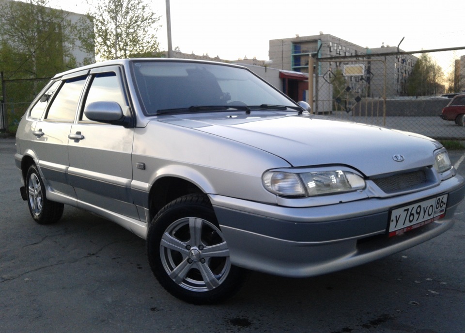 Диски СКАД. Резина "хакка" — Lada 2114, 1,5 л, 2005 года | колёсные ...