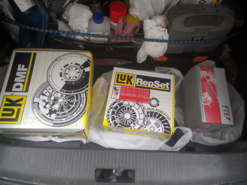 Замена выжимного + бонусом сцепление и маховик (: — Opel Astra H, 1,3 л ...