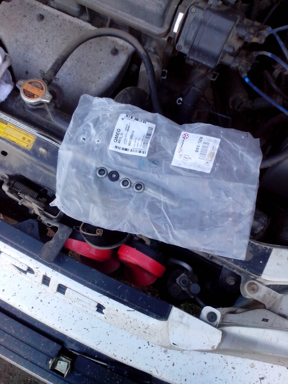 Замена сальников крышки клапанов, свеч, бронепроводов… — Toyota Carib ...