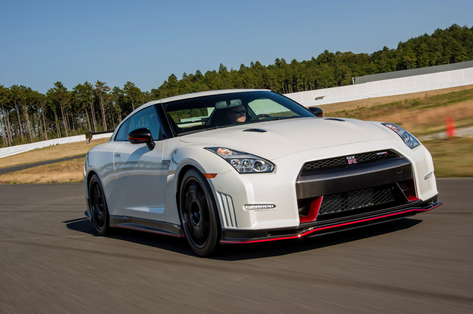 Nurburgring Nissan GT-R R35 Nismo time:7.08 — Сообщество «Nissan GT-R ...