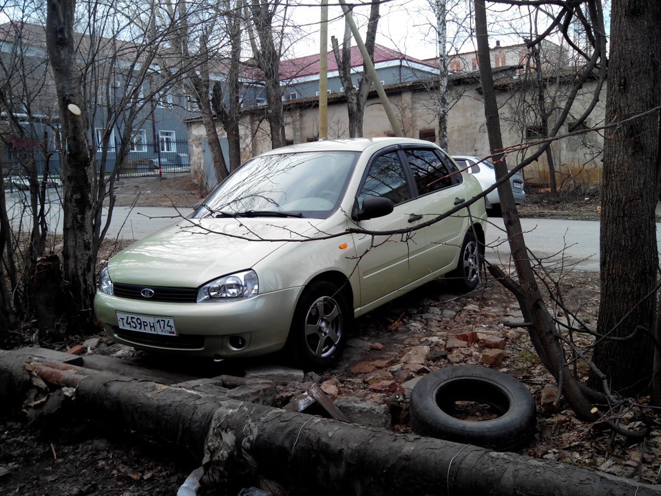 Скад Акула Гальвано и Dunlop Touring T1 — Lada Калина седан, 1,6 л ...