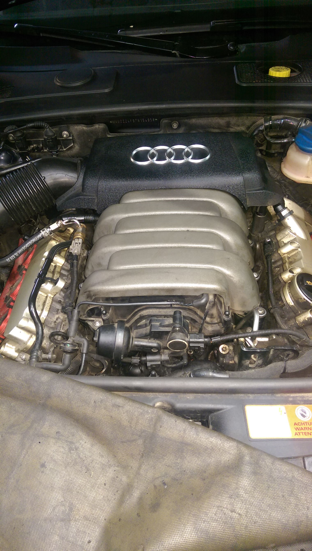 Течь антифриза : конец кина — Audi Allroad (C6), 3,2 л, 2007 года ...