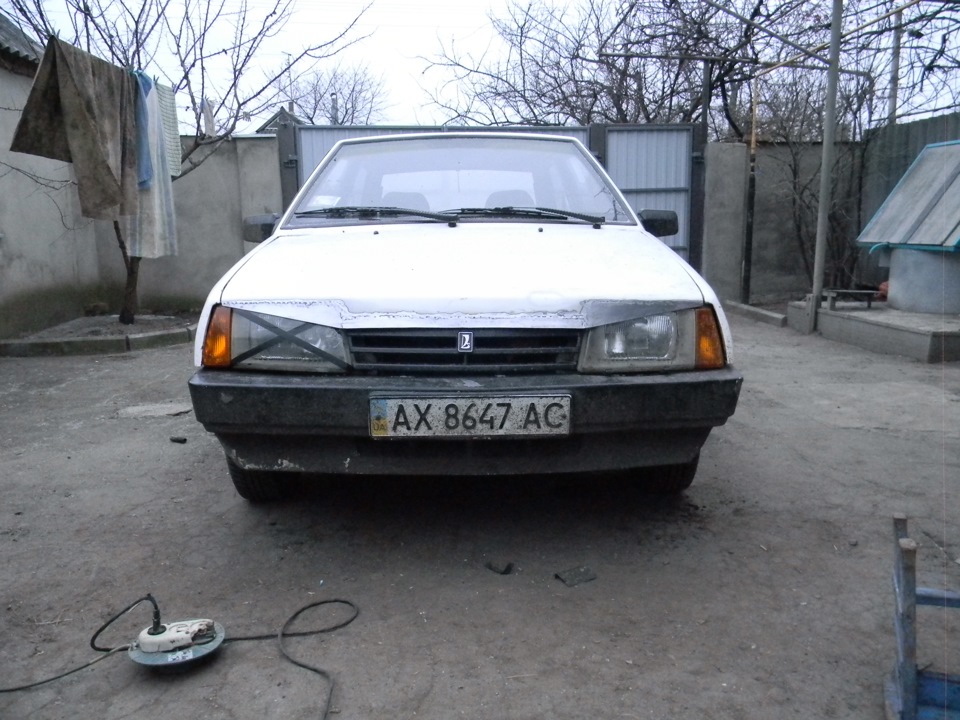 Капот в стиле "bad boу" — Lada 2108, 1,3 л, 1992 года | стайлинг | DRIVE2