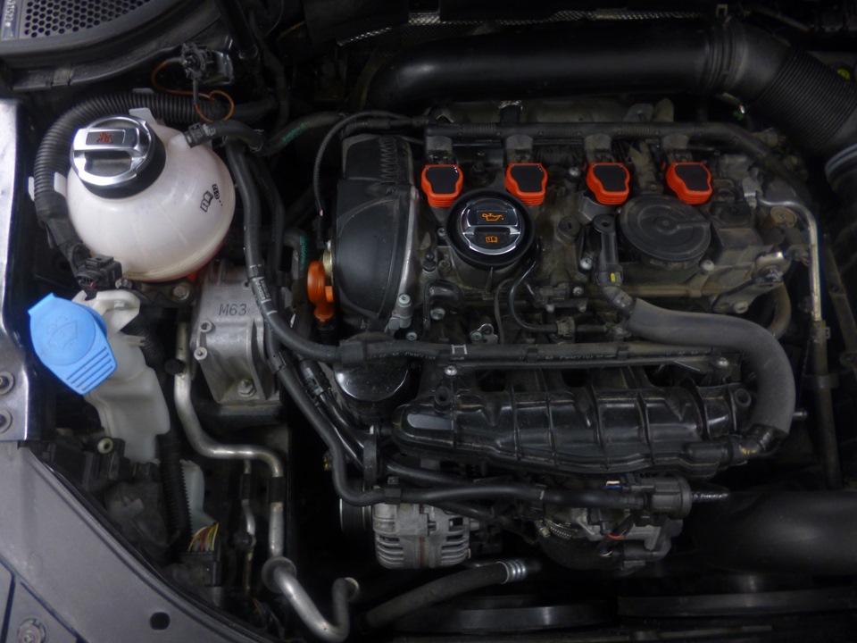 Катушки зажигания и крышки Audi R8 — Volkswagen Passat CC, 1,8 л, 2011 ...