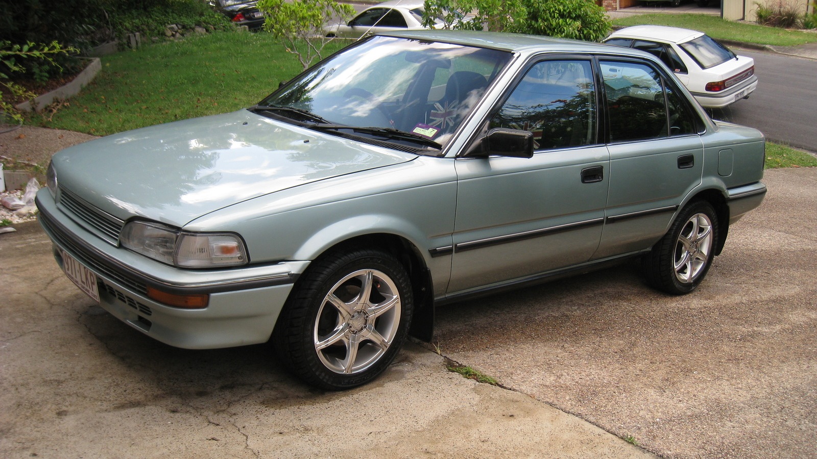 Toyota Corolla (90) бензиновый 1988 | на DRIVE2