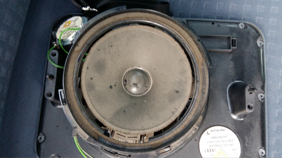 Задние динамики Nokia, печалька ((( — Audi A6 (C4), 1,8 л, 1996 года ...