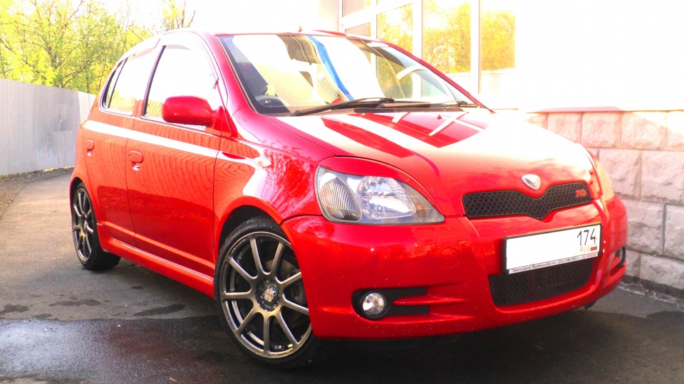 Toyota Vitz (10) 1.5 бензиновый 2001 | RS *the RED power* на DRIVE2