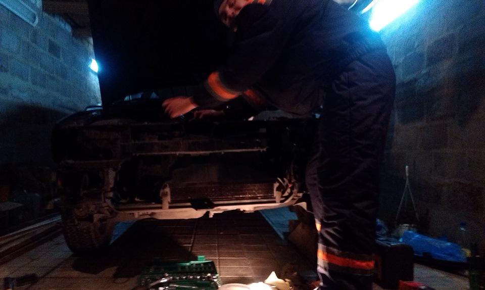 "придали вид")) — Volkswagen Passat B3, 1,8 л, 1991 года | кузовной ...