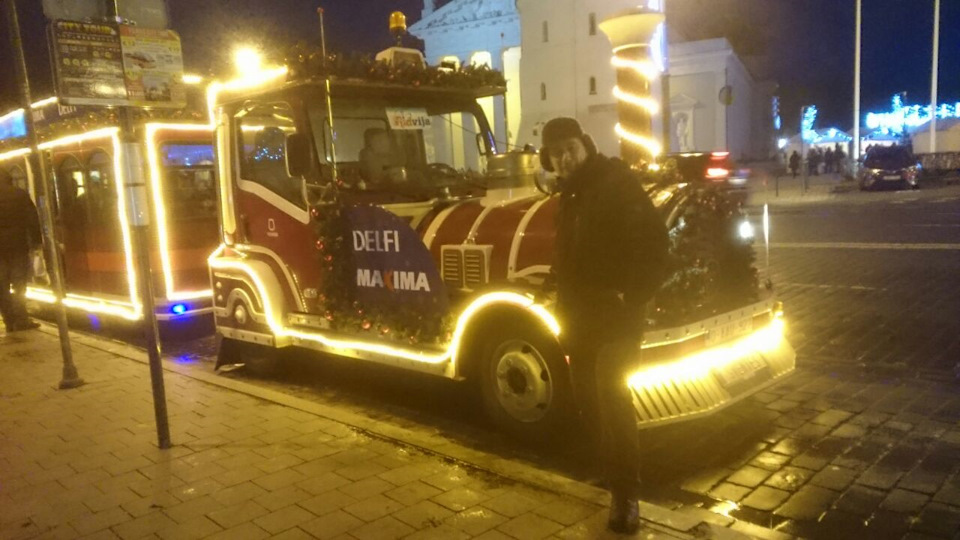 Linksmų Kalėdų iš Vilniaus! — Citroen C4 Picasso (2G), 1,6 л, 2014 года ...